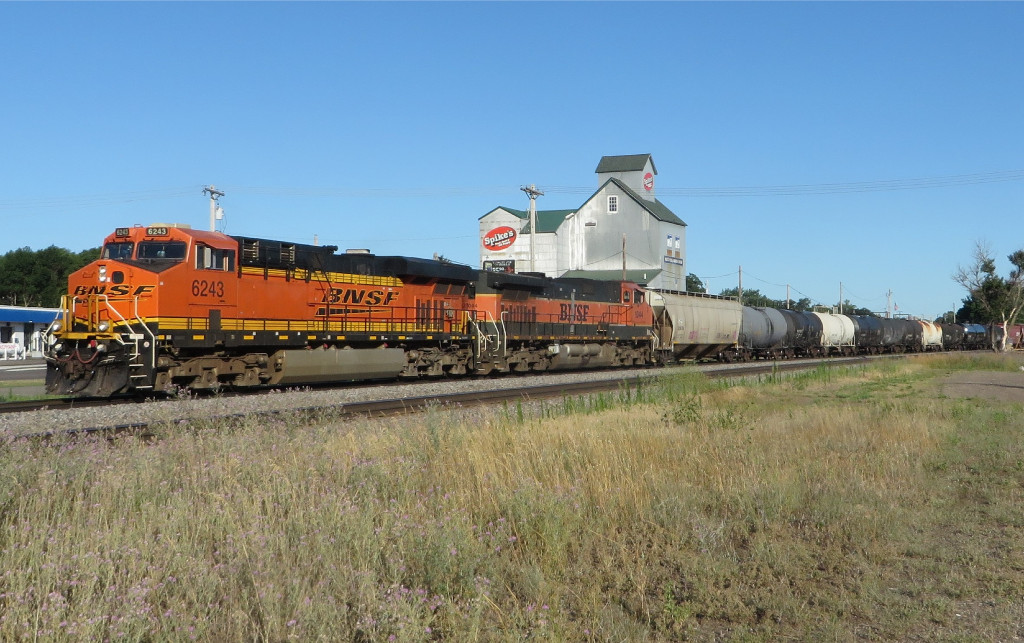 BNSF 6243 East